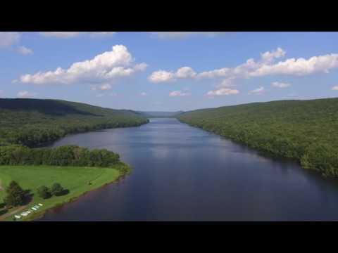 Mauch Chunk Lake
