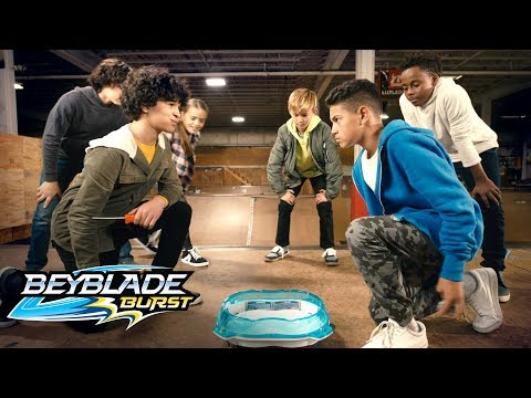 BeyBlade Burst Rise - Hypersphere Vertical Drop Battle Set!