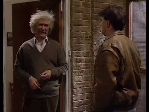 Classic TV Comedy: Bread S03 E03 | The Inquiring Mind