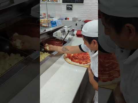 Making Pizza At The New Difaras Location In Seaport NY