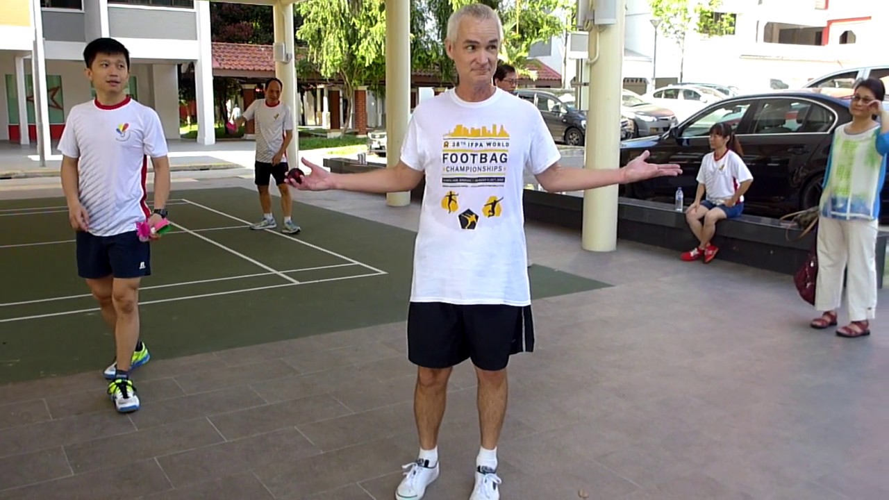 Andy Linder freestyle footbag  in Slow motion