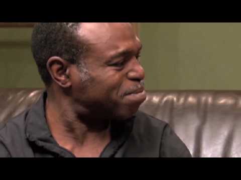 15 Stirring Pictures of Tough Men Crying