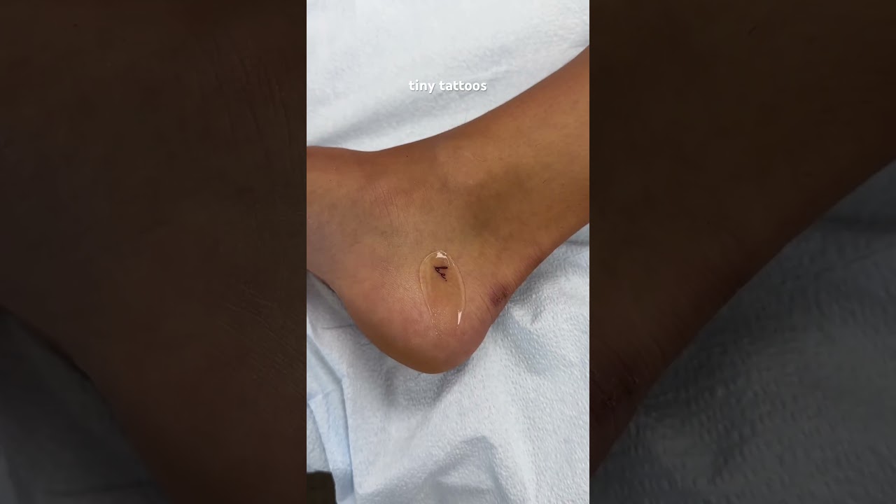 Tiny Tattoo Ideas ♡