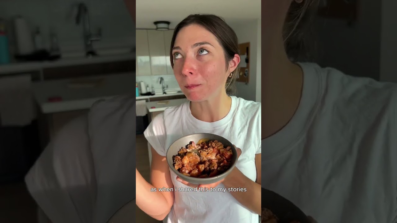 HEALTHY APPLE OAT CRUMBLE