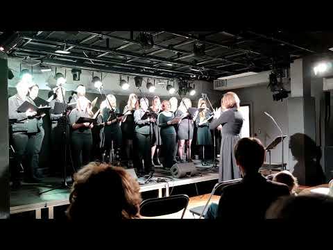 Chór D-Tonacja - Mezi Horami