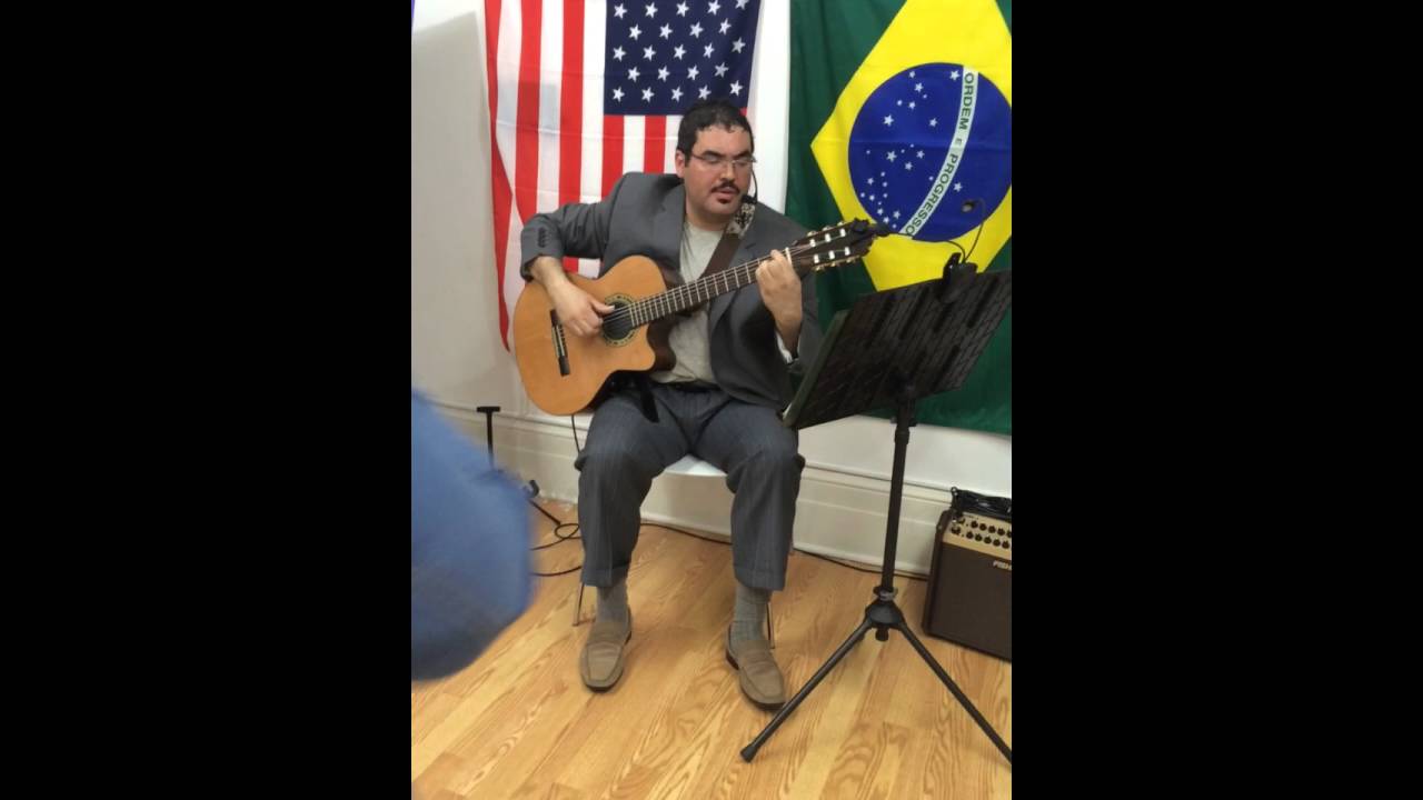 Fly me to the Moon. (Alexandre  Cavalcante cover)