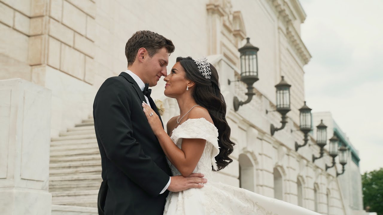 Big Families Means A Big Wedding // Wedding Video at The Palazzo Grande