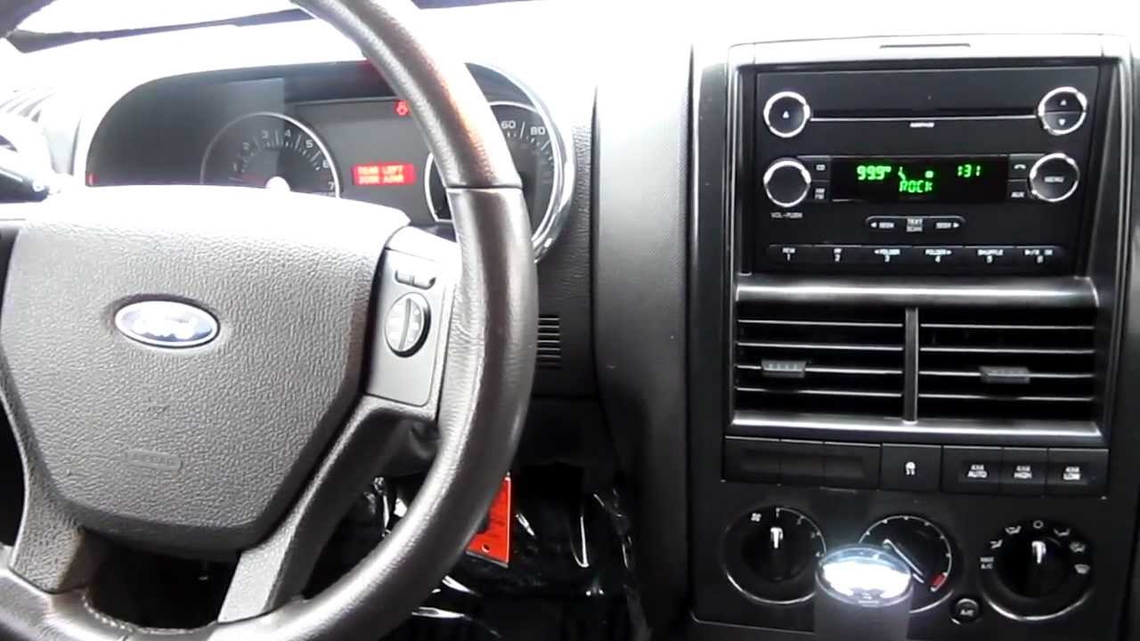 2010 Ford Explorer 4WD XLT, silver - Stock# 33270A - Interior