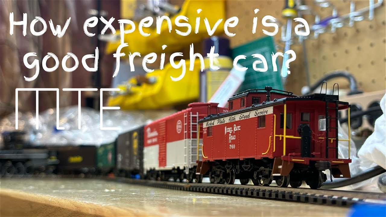 Pointlessly Comparing Ho Freight Cars