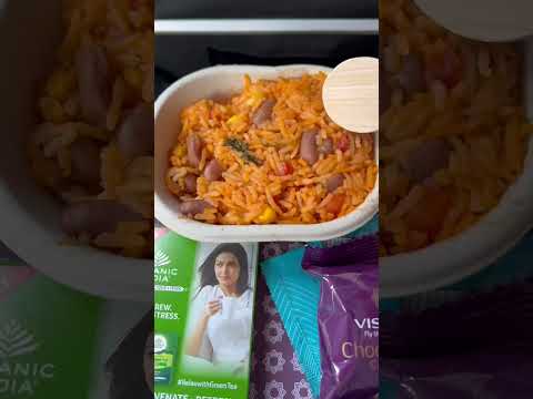 What I Eat In A Flight | Reviewing Vistara Food | Astha Sharma #shorts #youtubeshorts #ashortaday