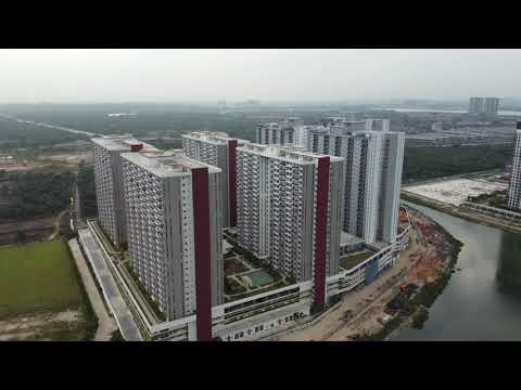Prima Lakefront Homes