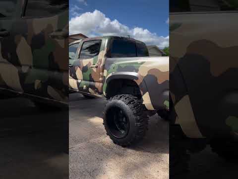 Sweet Camo wrapped Tacoma 🔥🔥 #tacoma #toyota #camo #wrap