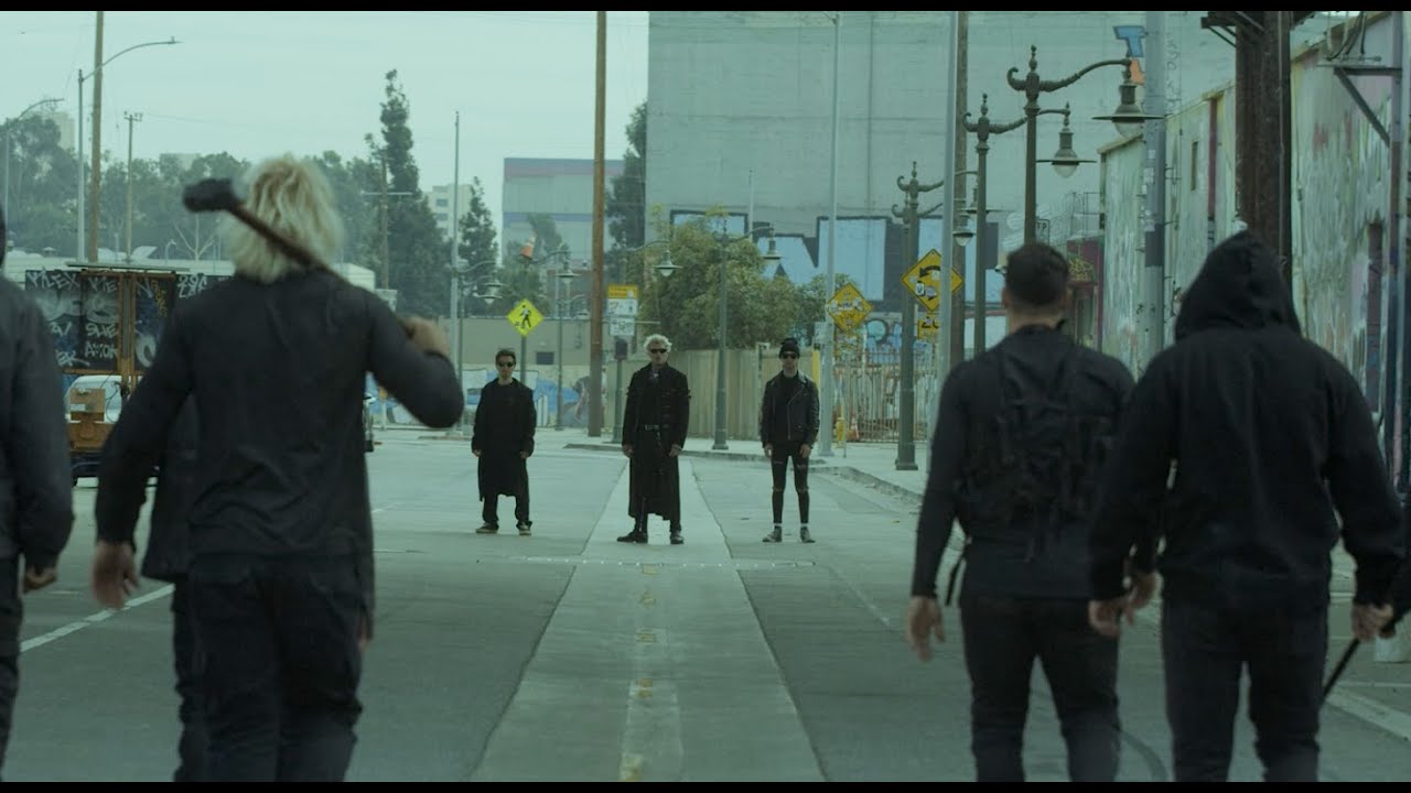 PIXEL TERROR & THE LIVING PROOF - GRAVITY FT. MICHAEL SWANK (OFFICIAL MUSIC VIDEO)