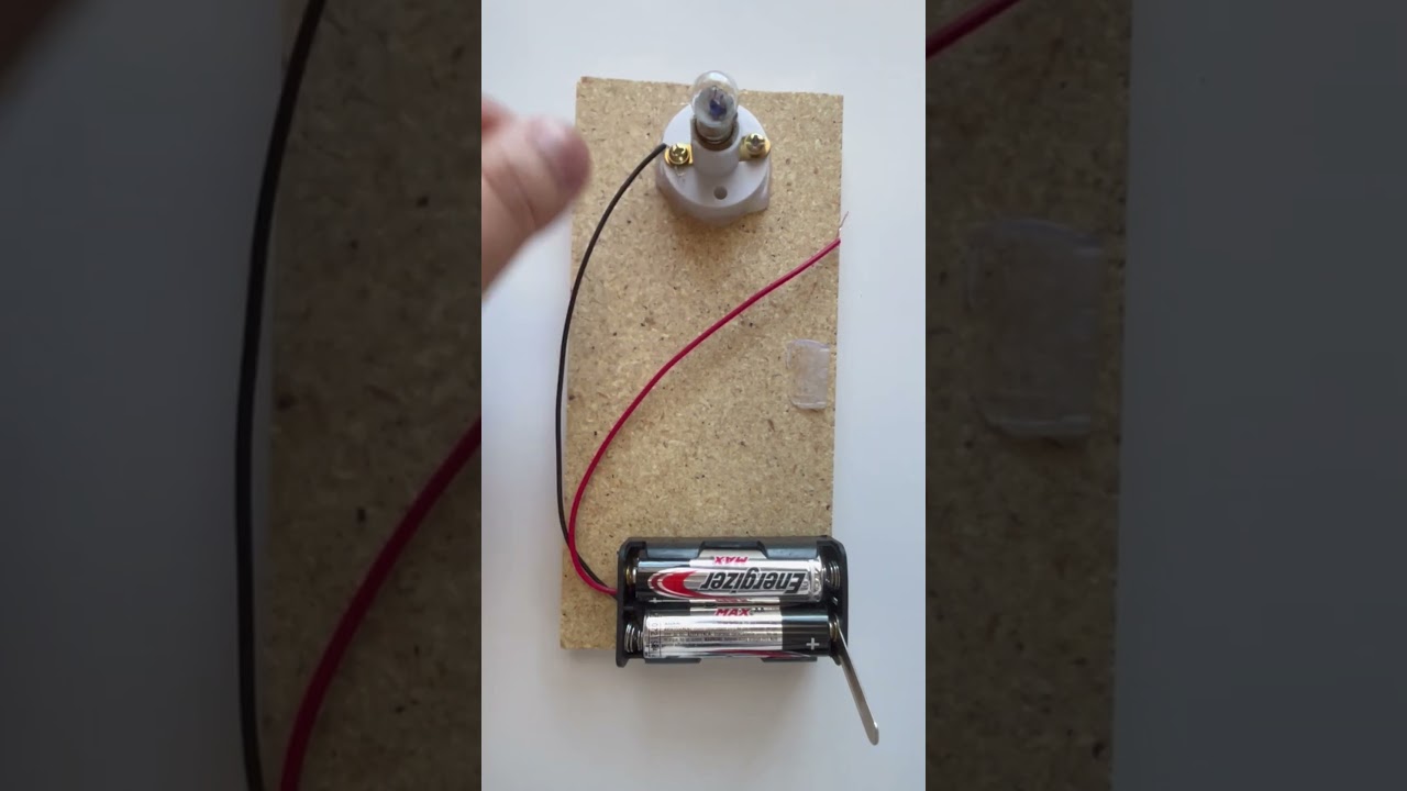Do you know the world's simplest electric circuit? | STEM | #shorts #education #kids