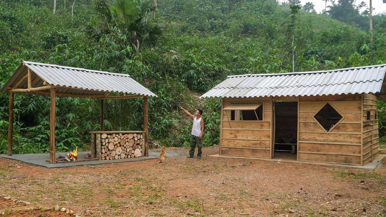 Doctor left the city - built a kitchen in the forest, and cooked with natural ingredients