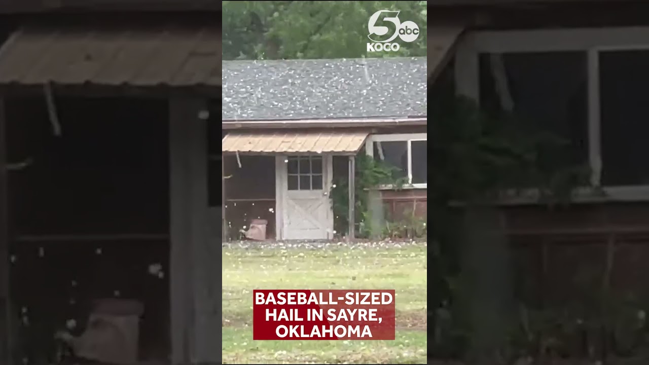 Large hail falling as storms move across Sayre, Oklahoma (May 9, 2026)