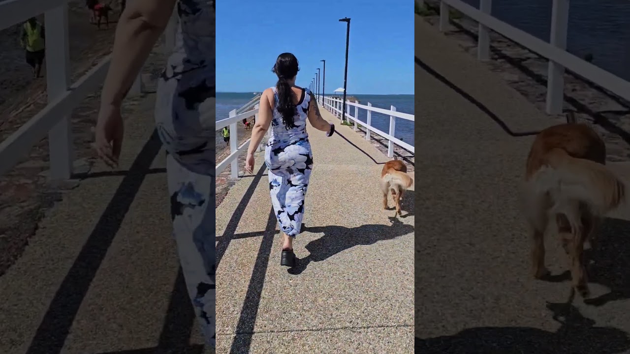 #walk #mandylee #fashion