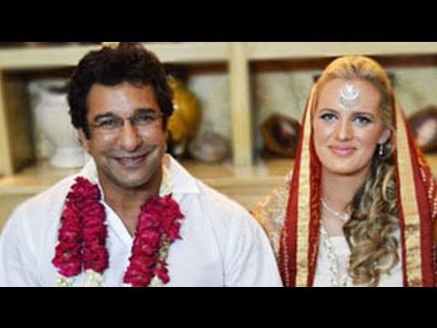Wasim Akram marries Australian girlfriend Shaniera Thompson