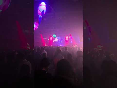 green velvet in Detroit Michigan 2025