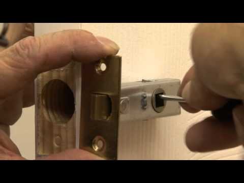 How To Fit an Internal Door Handle or Door Knob
