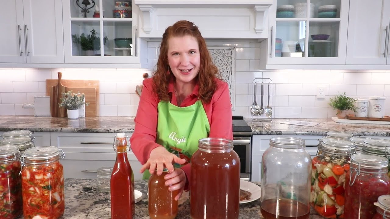 How to Make Herbal Kombucha