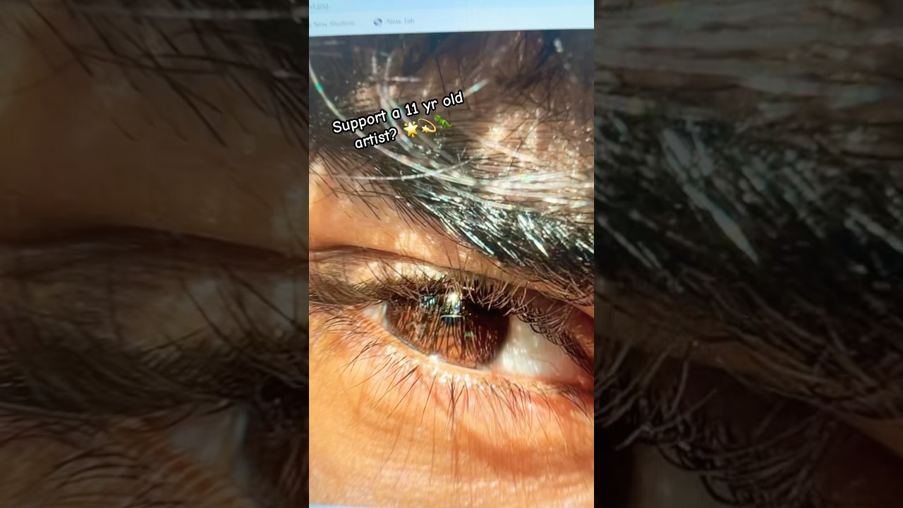 Support a 11 yr old artist 💫 #shorts #transition #tiktok #art #drawing #eyes #fyp #taylorswift