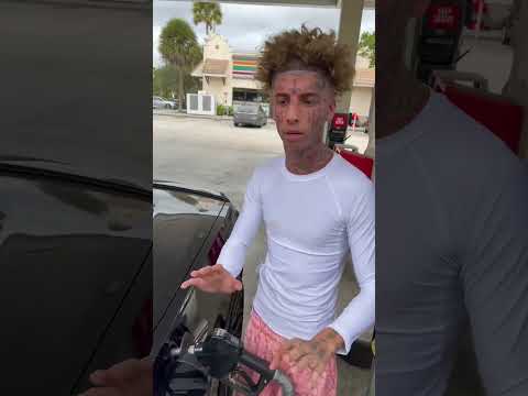 Island boy at the gas station ⛽️ 💯
