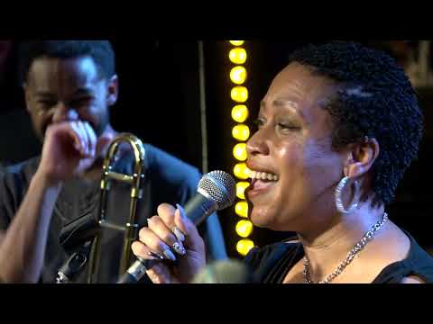 'Nothin' To It' b/w 'Right In Front Of You' - The A-BEEZ - from the Extended Play Sessions