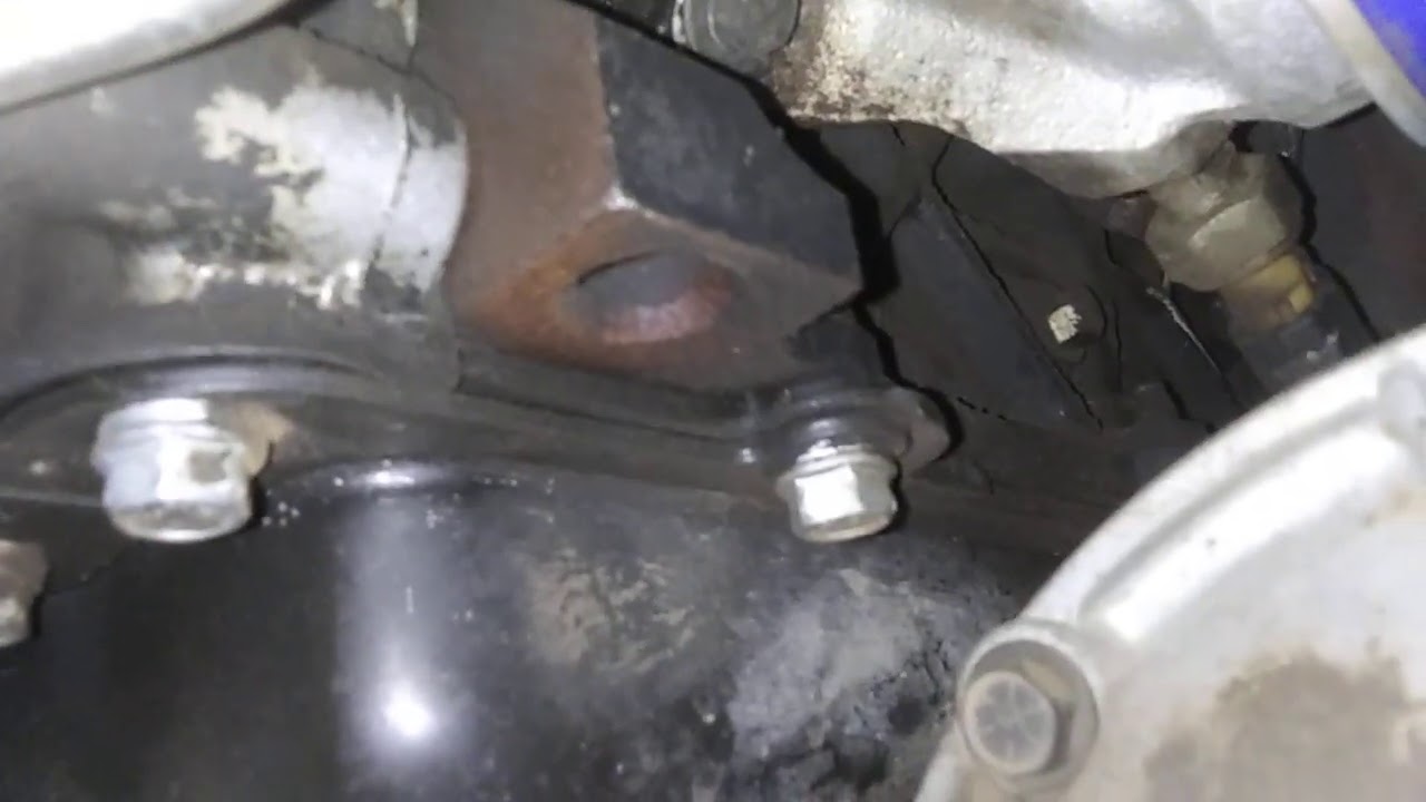 Ford f150 5.4 triton v8 common oil leak