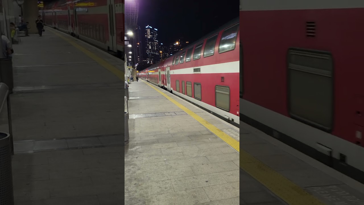 Beautiful Tel-Aviv, Israel - filming the trains