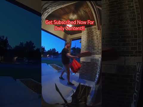 DoorDash Driver Flips Out On Customer! #doordash #gigeconomy #dasher #justice