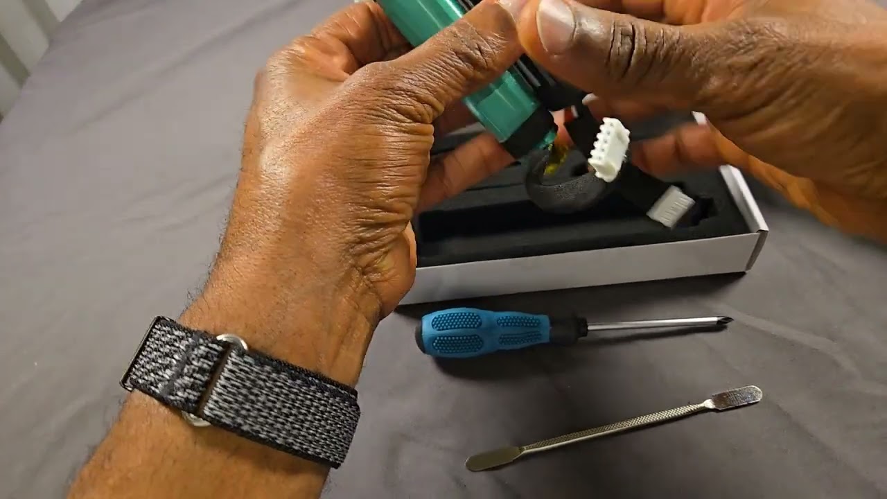 Installing this battery for JBL Charge 3 speaker. Easy peasy!