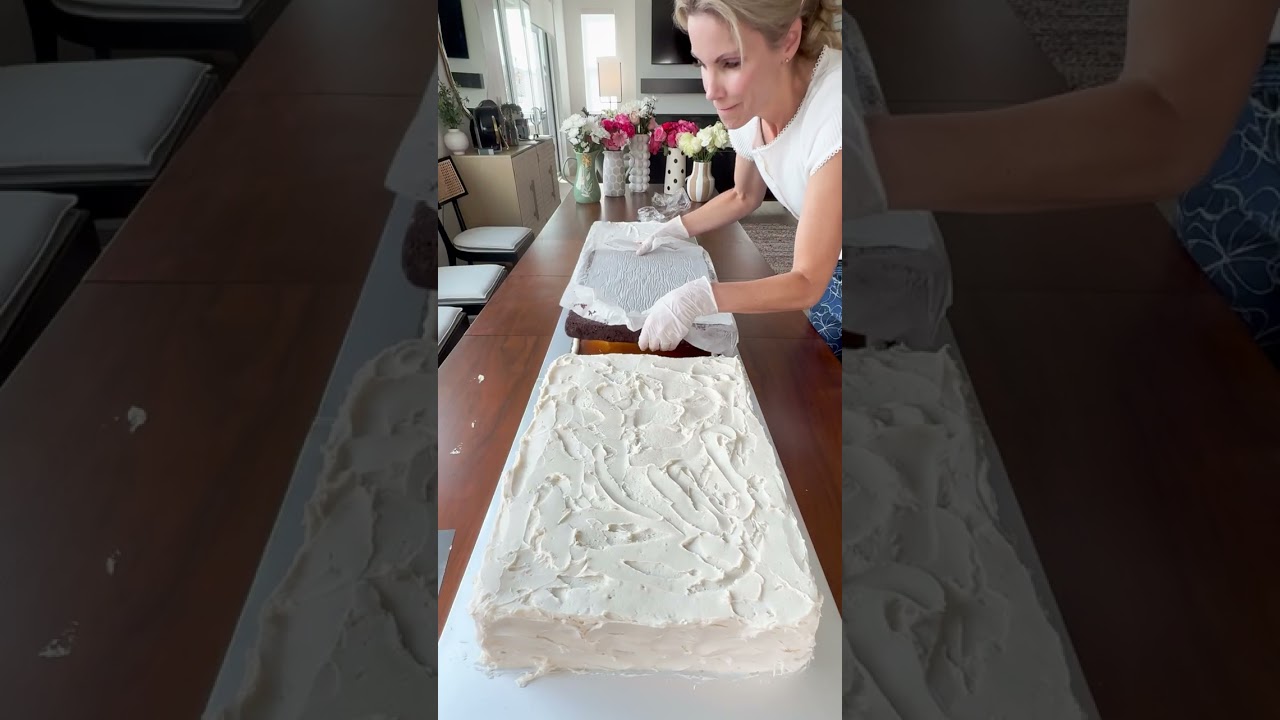 Giant Wedding Cake! 🎂