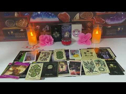GEMINI - SOMEONE FALLING BACK IN LOVE WITH YOU... LOVE TAROT READING