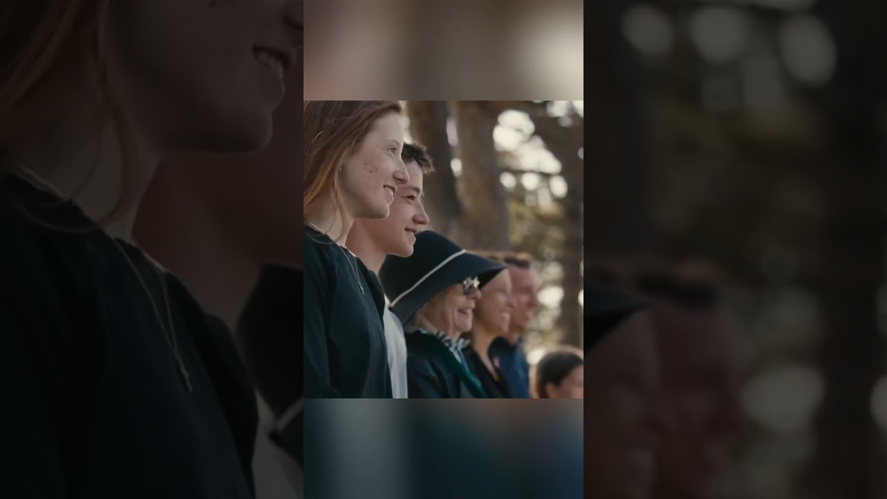 99-years-old Allied WWII veteran travels to Normandy for the last time to visit his fallen comrades