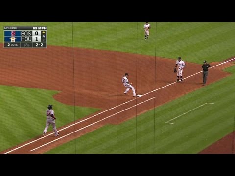 BOS@HOU: Singleton makes diving stop to retire Papi