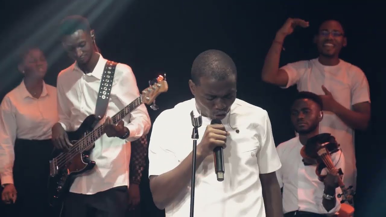 Theophilus Sunday - Odudu (Live)