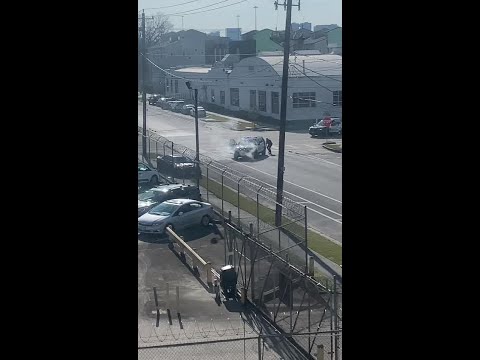 EXCLUSIVE VIDEO: Gunfight leaves three Houston police officers shot