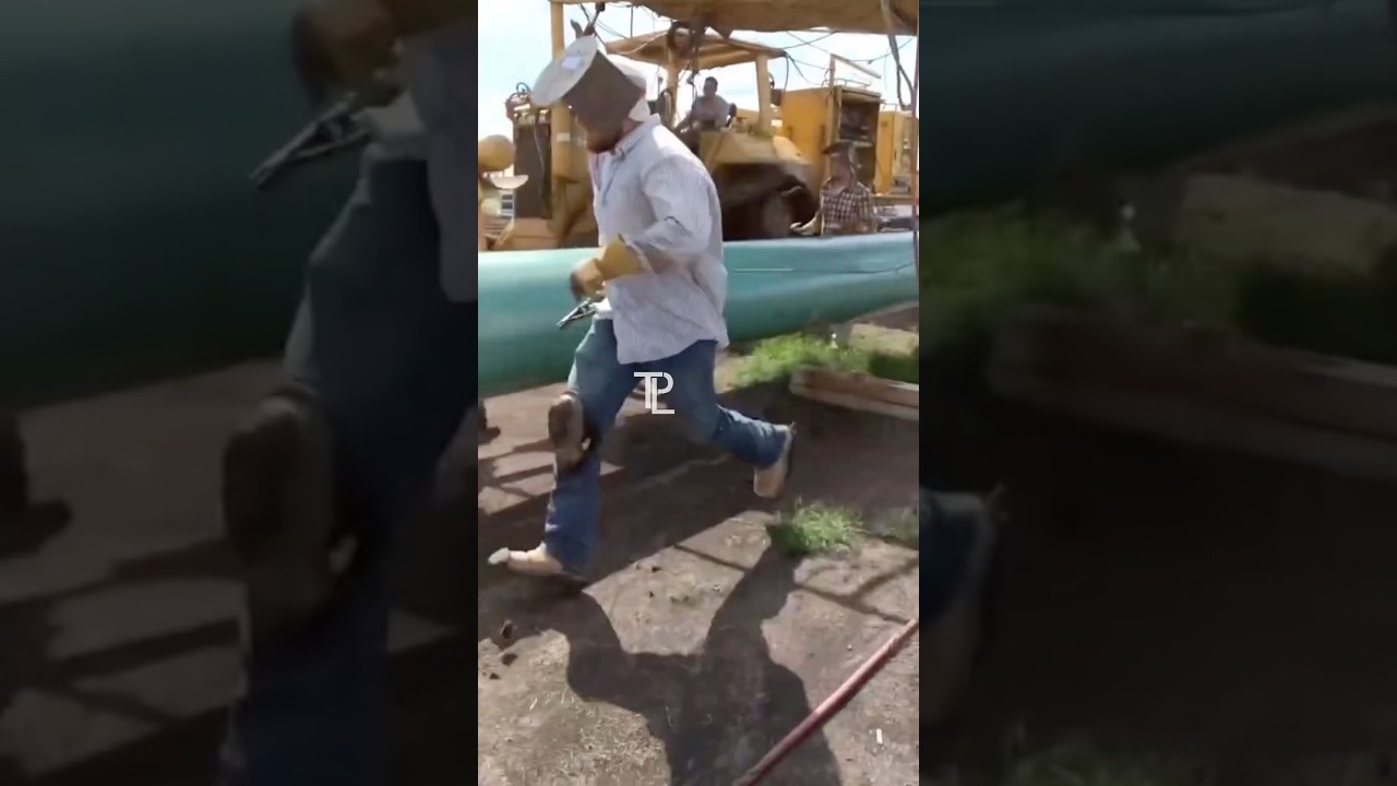 Boss said 1 more weld and you can start your weekend 😂 #bluecollar #pipeliner #welding #pipeliner