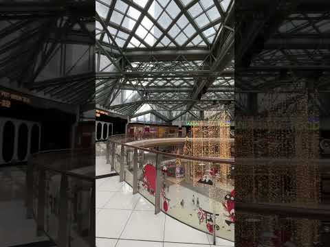 Exploring what to eat at Suntec City Shopping Mall Singapore