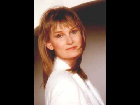 Gail Davies - Blue Heartache (1980 Music Video) | #100 Country Song