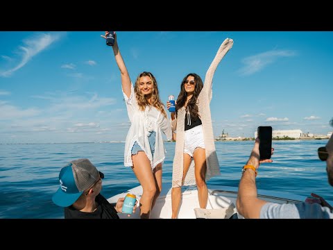 Rent the boat. Own the moment. | Boatsetter - Dock-and-Dine (:30)