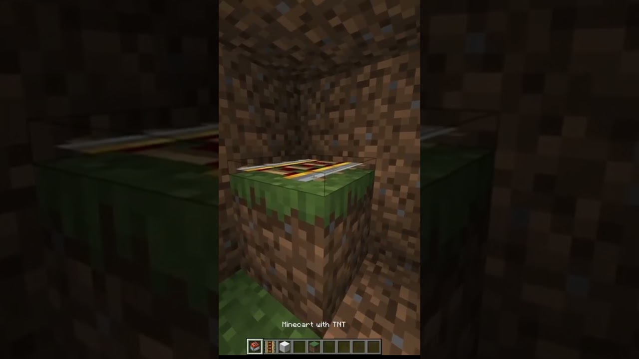 How To Make a Troll Trap In Minecraft | #shorts #trolltrap