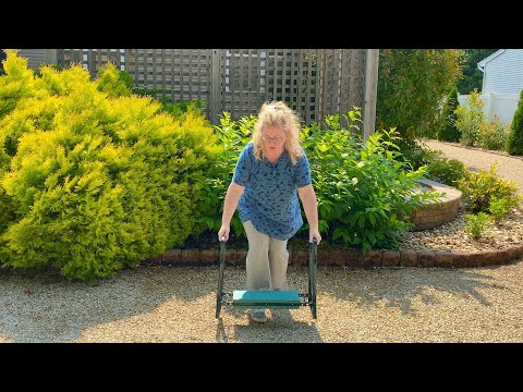 The Best Garden Kneeler Bench (and Why!)