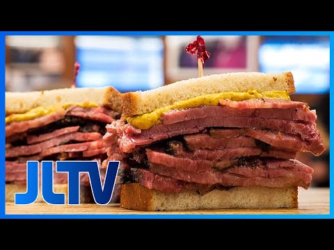 This is How The New York Delis Come To Be