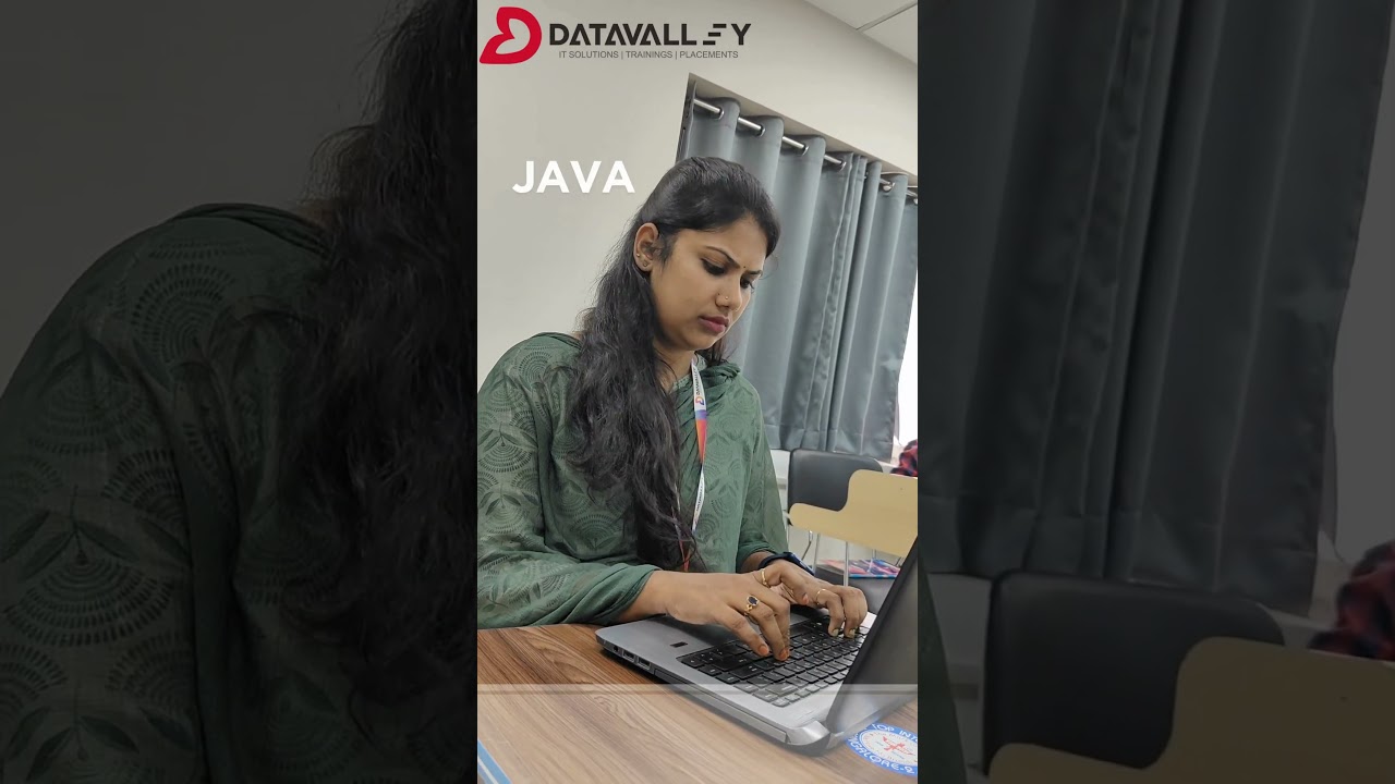 🎬Tech Titans Face-Off: HTML, Python, Java, JavaScript, & C++!💻🚀| Datavalley.ai
