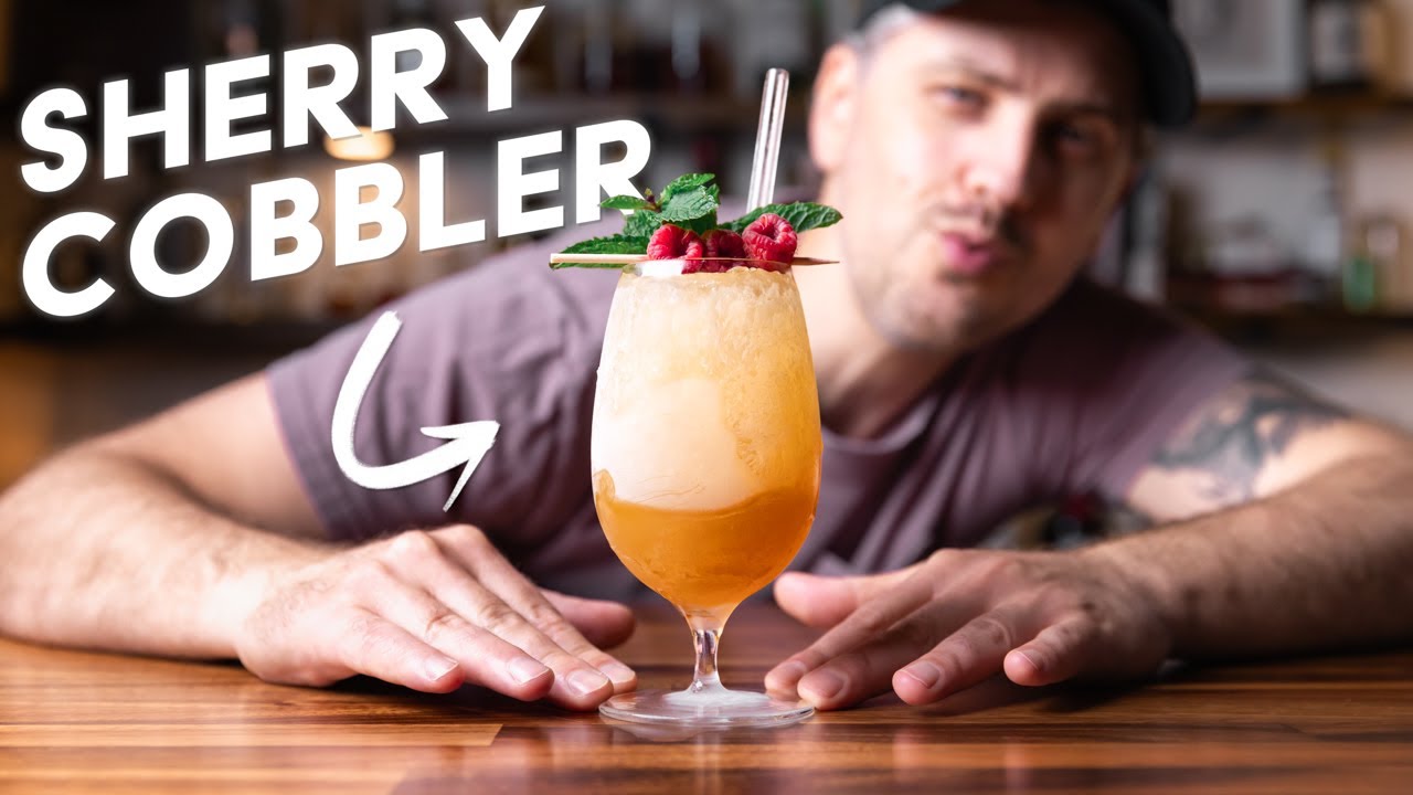 CRUSH an icy classic: Sherry Cobbler - an easy summer drink!