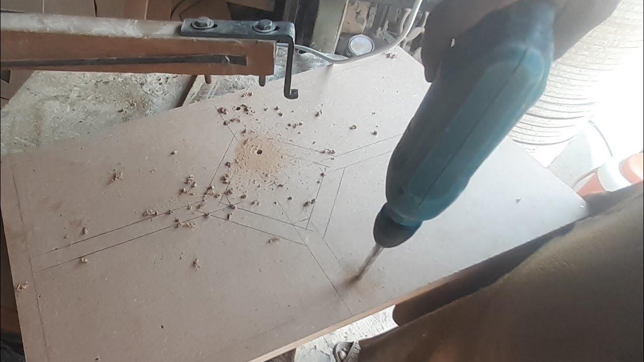 Scroll Saw Pattern window panel design