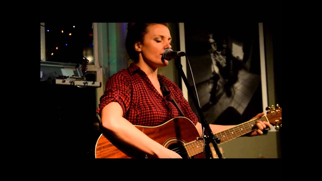 Hire Rachel - Singer/Songwriter in San Francisco, California