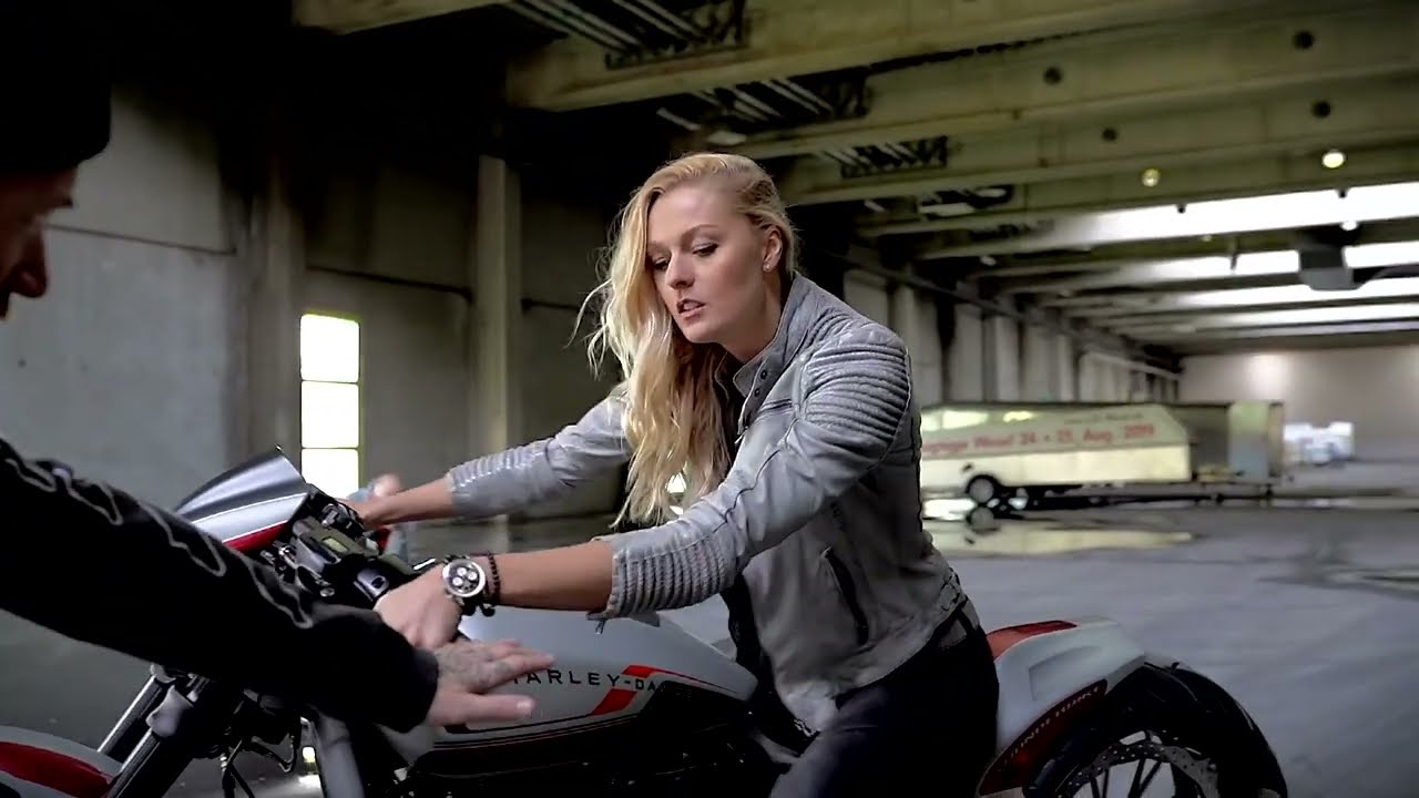 Harley-Davidson FXDR Softail / Thunderbike GT One shooting with Miriam Höller